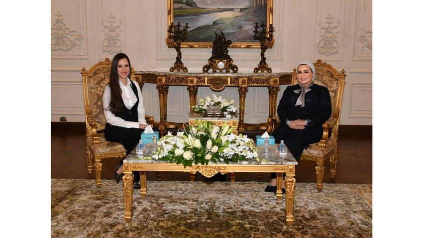 First Lady Welcomes Serbia's First Lady