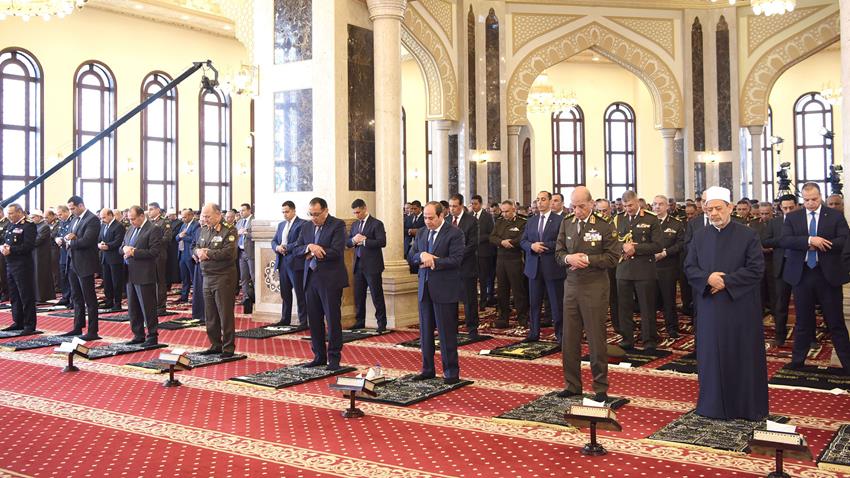 President El-Sisi Performs Friday Prayer at El-Mosheer Tantawy Mosque ...