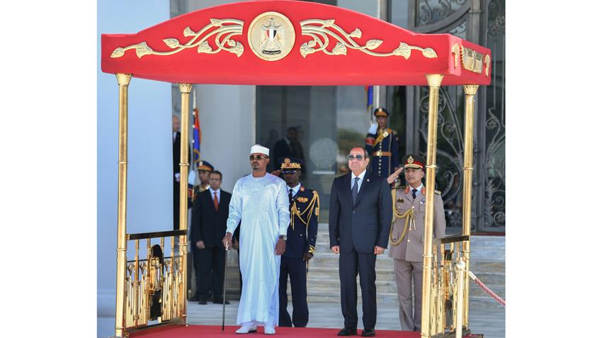 Le Président Al-Sissi reçoit le président de Tchad à Al-Alamein Al-Gadida